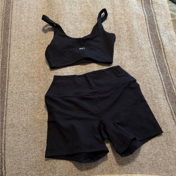 SET Active | Shorts | Set Active Black Formcloud Bike Short Set | Poshmark